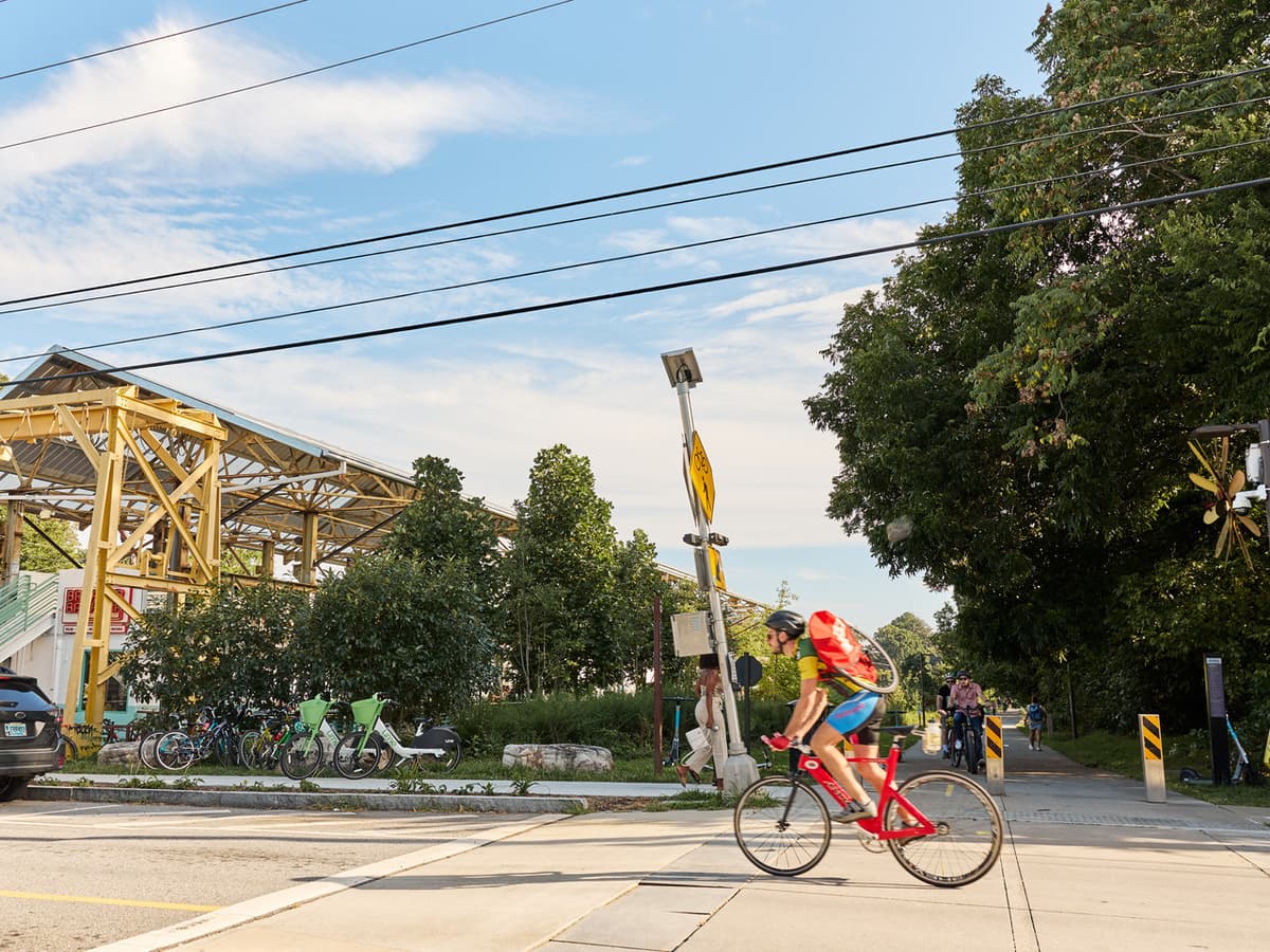 Visit the Atlanta Beltline Southeast Trail | Places to Go